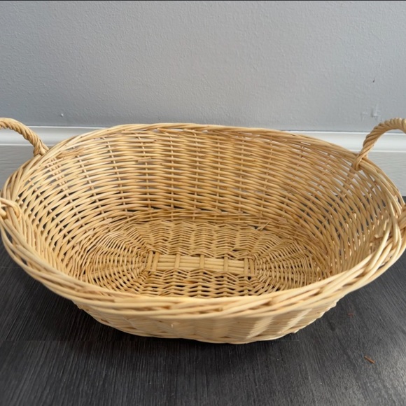 Accents | Oval Tan Basket With Two Handles Great Condition | Poshmark